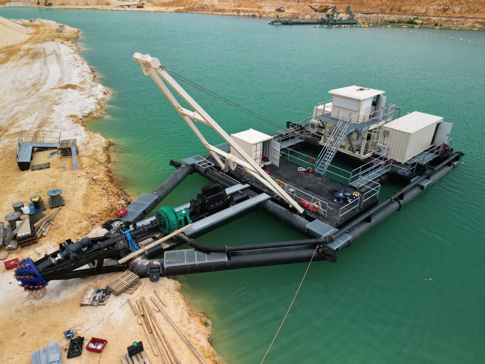 Home | Dutch Dredgers